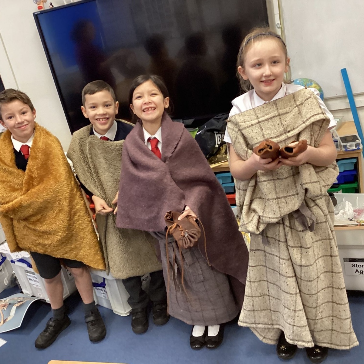 Cardinal Newman Catholic Primary School - Year 3 - Chertsey Museum