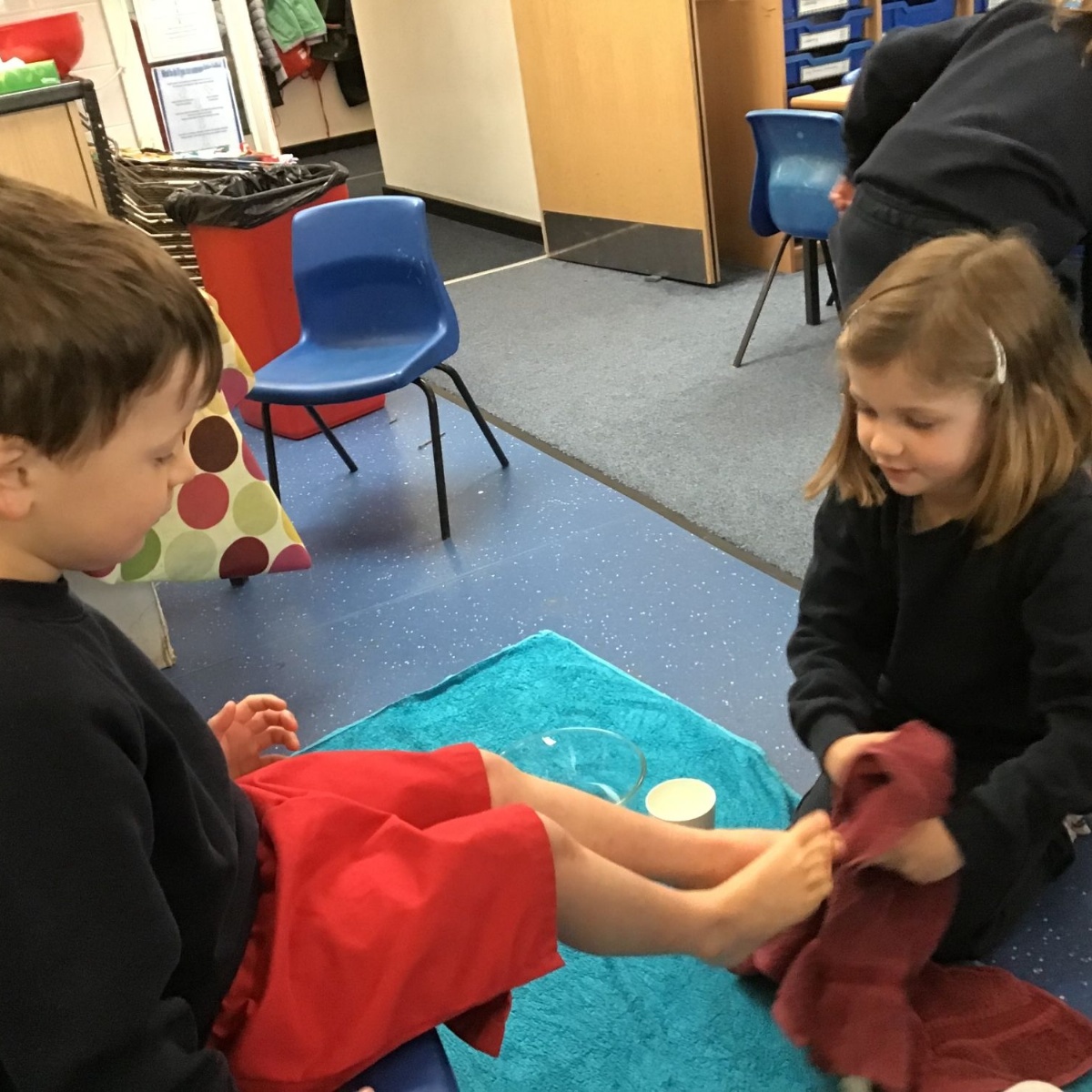 Cardinal Newman Catholic Primary School - Washing of the feet